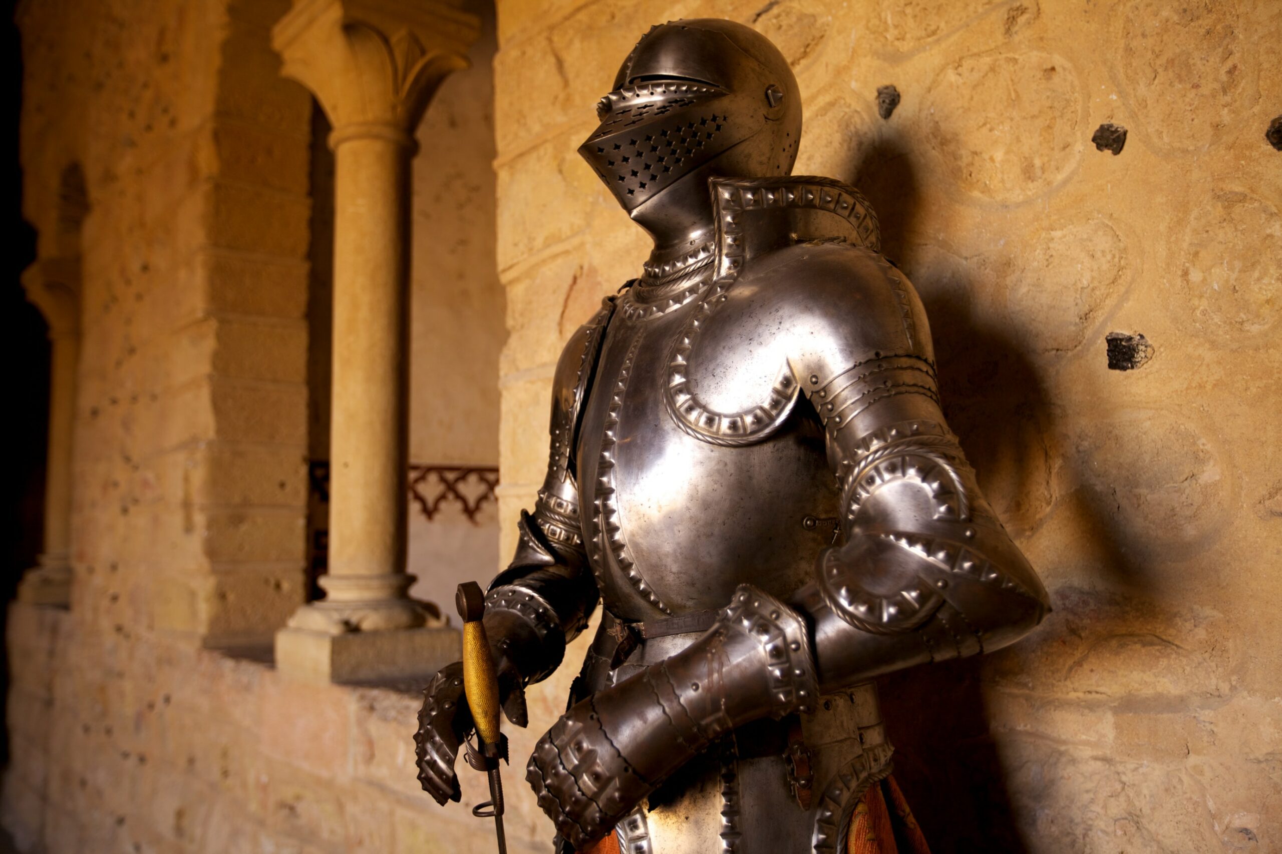 Dressing in Divine Body Armor (Prophecy & Spiritual Warfare Prayer ...